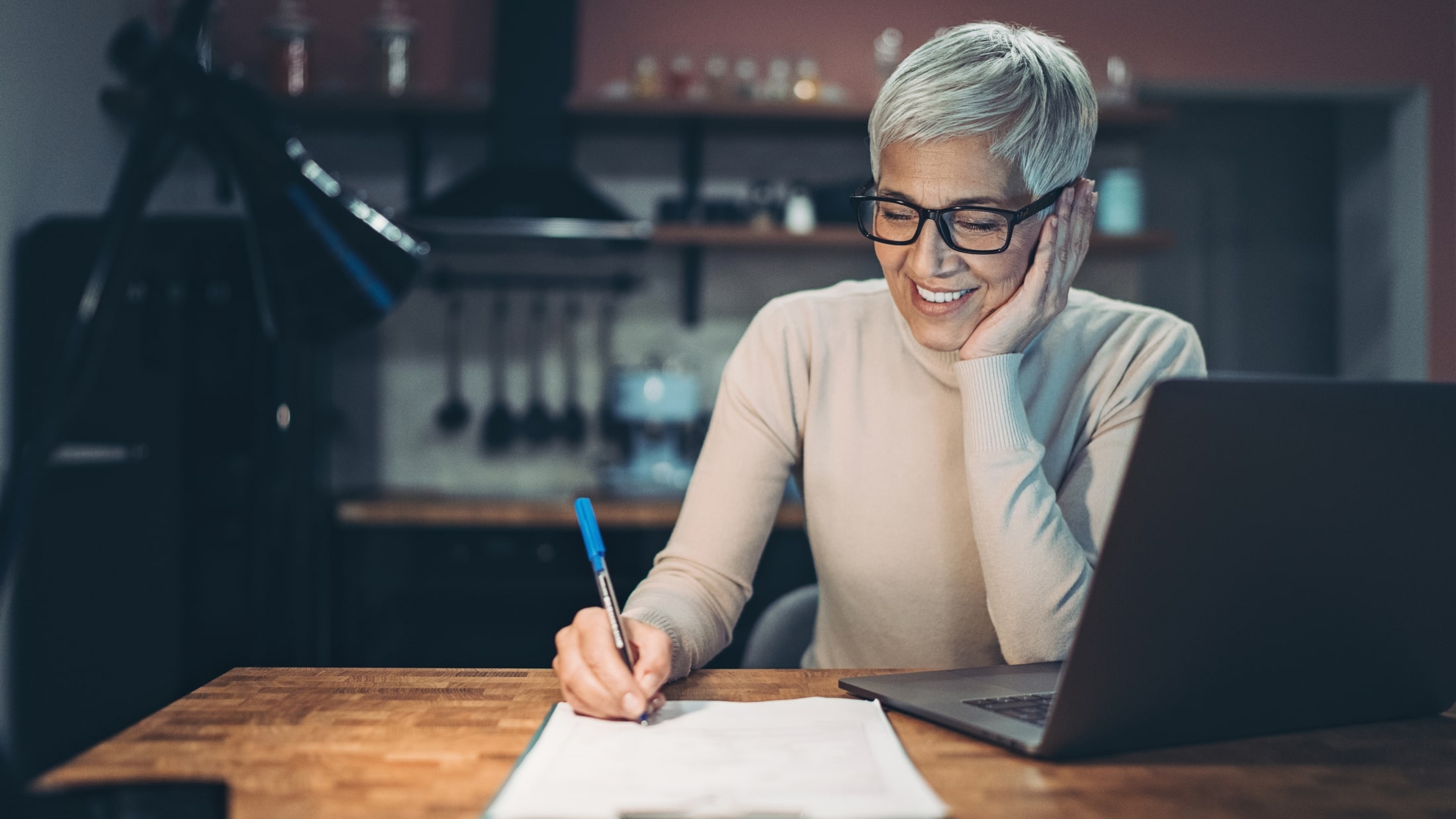 8 Newsletter Ideas, Tips, And Topics To Engage Your Readers | BuzzSumo.com